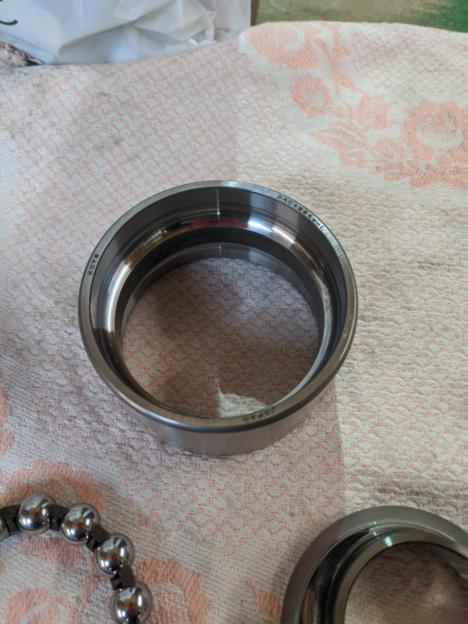 подшипник передней ступицы KOYO DAC4584W-1CS81 для TOYOTA, LEXUS ...