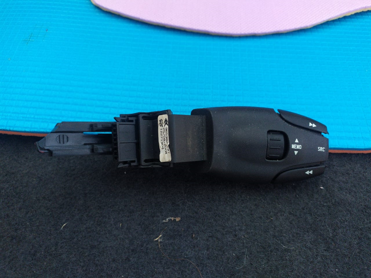 Переключатель подрулевой магнитолы — Citroen C5 (1G), 2 л, 2004 года ...