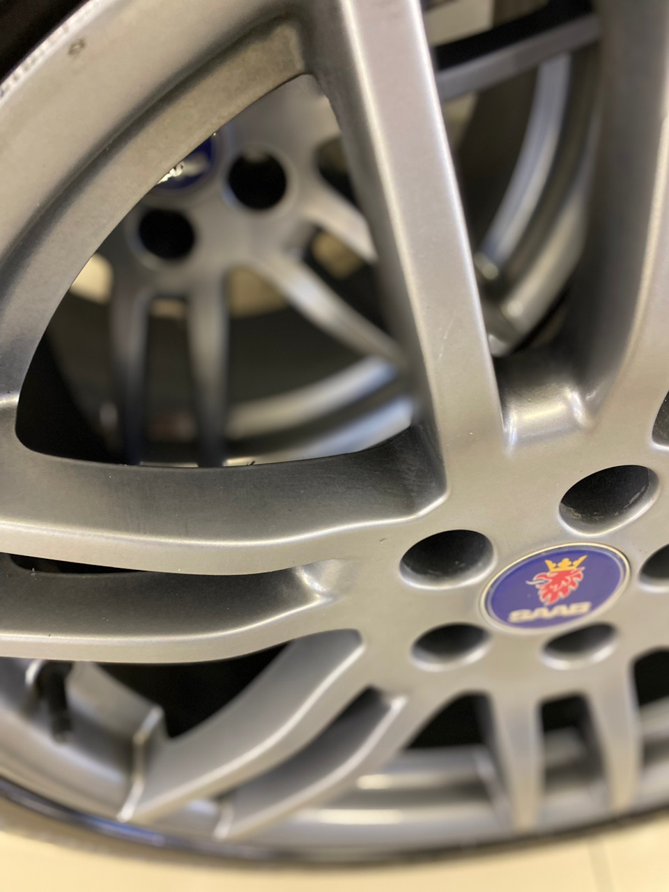 Hirsch Performance twin 6-spoke wheels // Gislaved UltraSpeed 235/40/19 ...