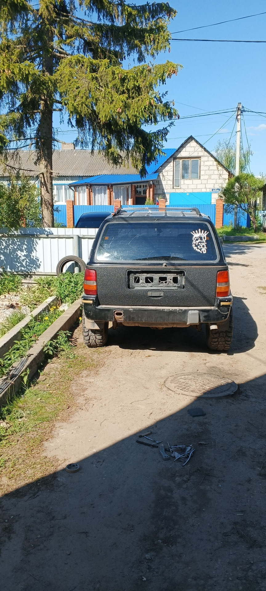 Закатал в защитное покрытие))) — Jeep Grand Cherokee (ZJ), 5,2 л, 1993 года | своими руками | DRIVE2