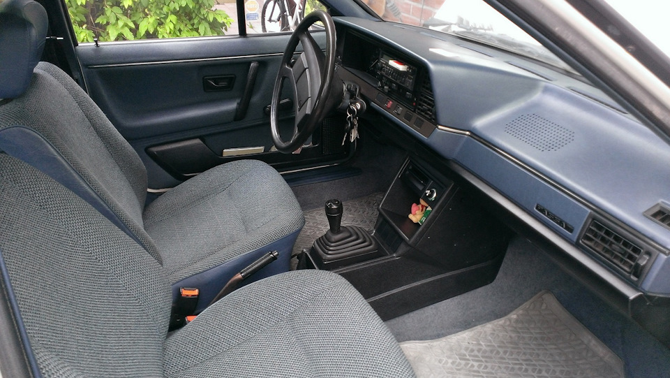 "Борода с карманами". — Volkswagen Passat B2, 1,8 л, 1985 года ...