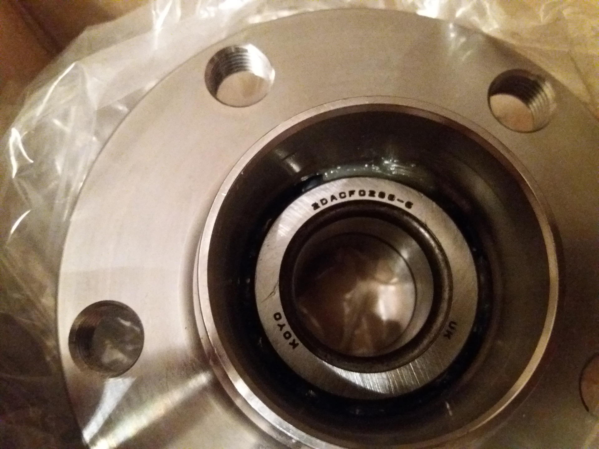 Новые брызговики, ТО 100 000км — Toyota Hilux (7G), 3 л, 2014 года ...