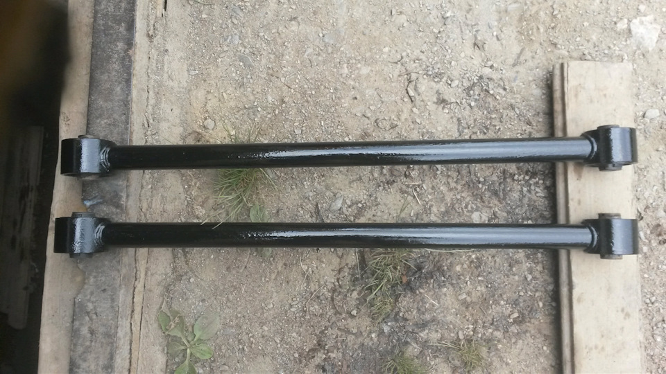 Замена сайлентблоков задних нижних продольных тяг — Toyota Land Cruiser ...