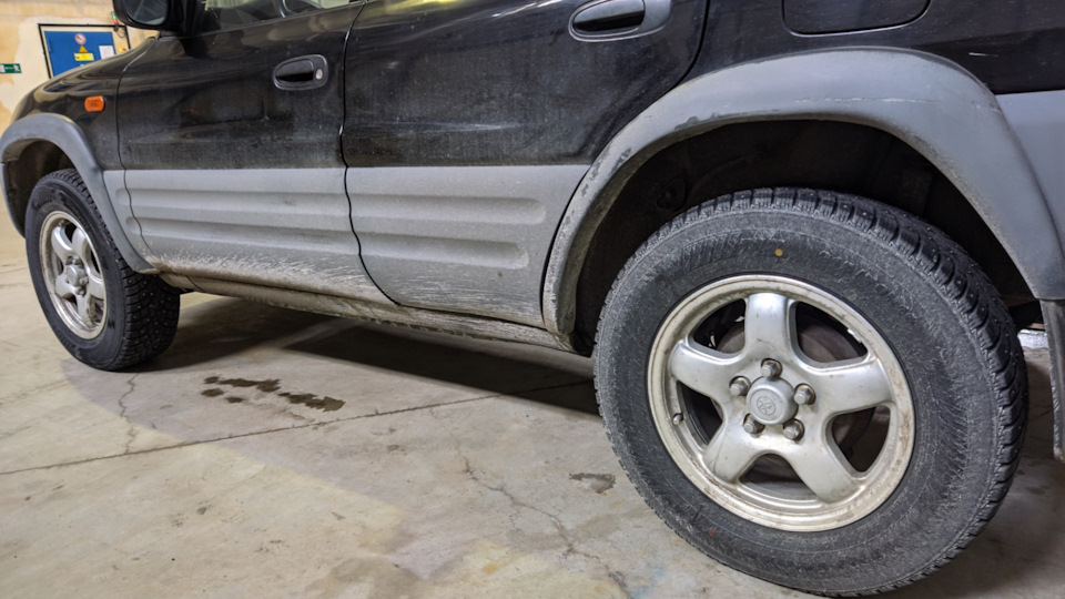 Зимние шины с шипами triangle icelynx ti501 215/70 16 — Toyota RAV4 (I ...