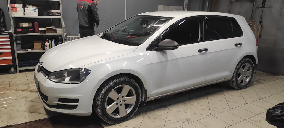 Замена свечей, радиатора печки и сервопривода, помпы или невероятные ...