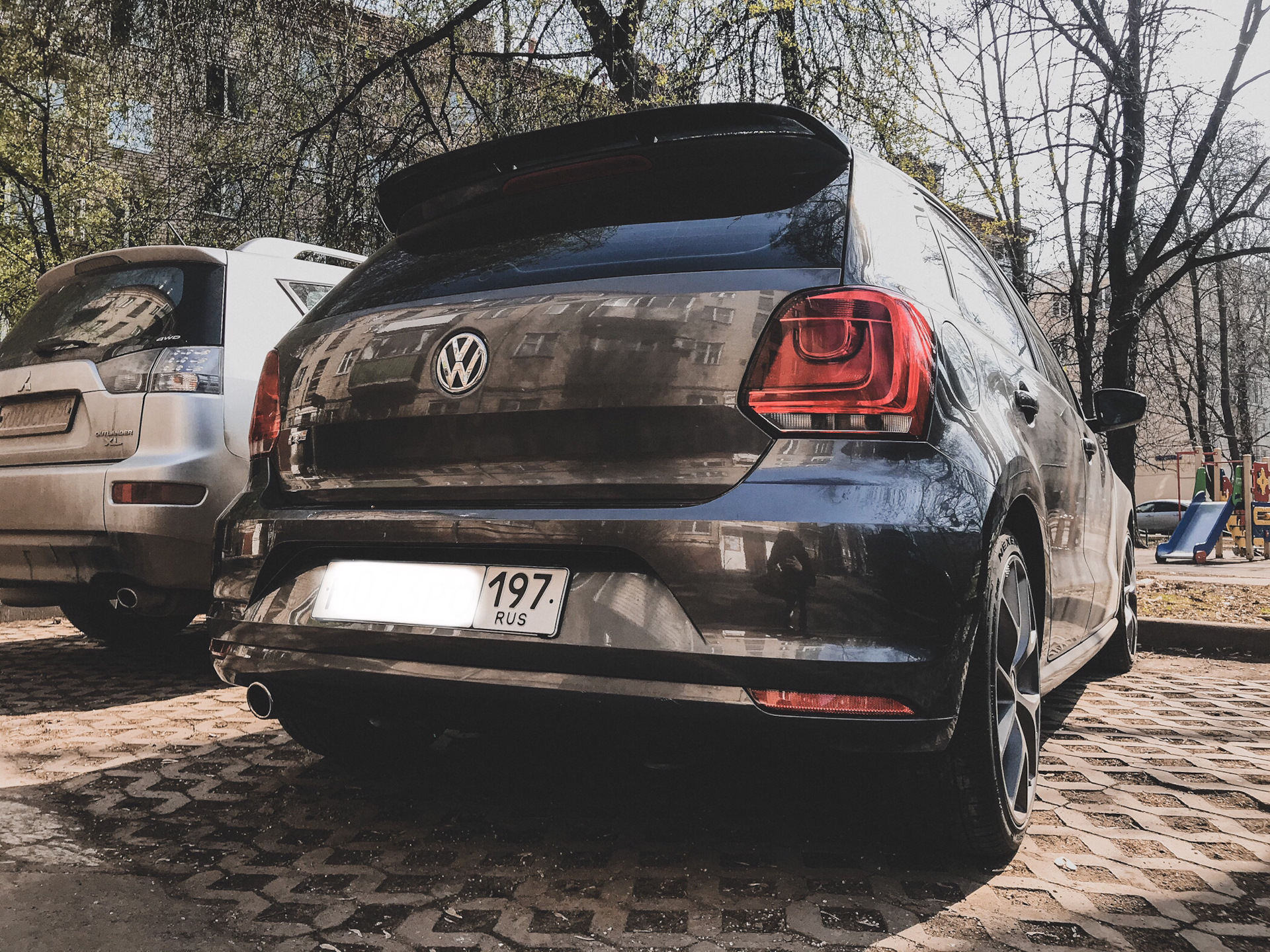 Задний бампер Polo 6C Ч.2 — Volkswagen Polo Hatchback Mk5, 1,4 л, 2011 ...