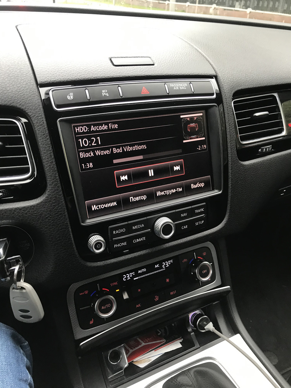 Установка головного устройства RNS 850 — Volkswagen Touareg (2G), 3 л ...