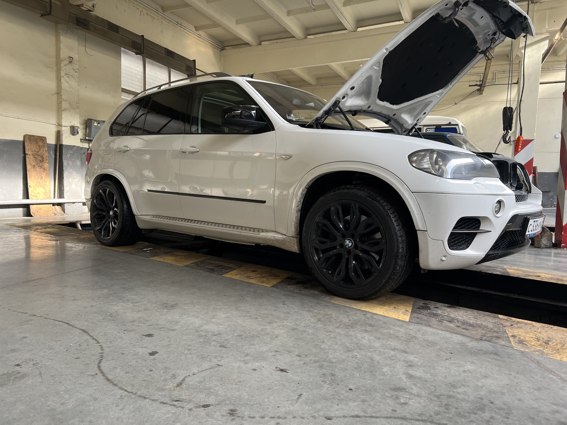 Пневма — BMW X5 (E70), 3 л, 2008 года | другое | DRIVE2