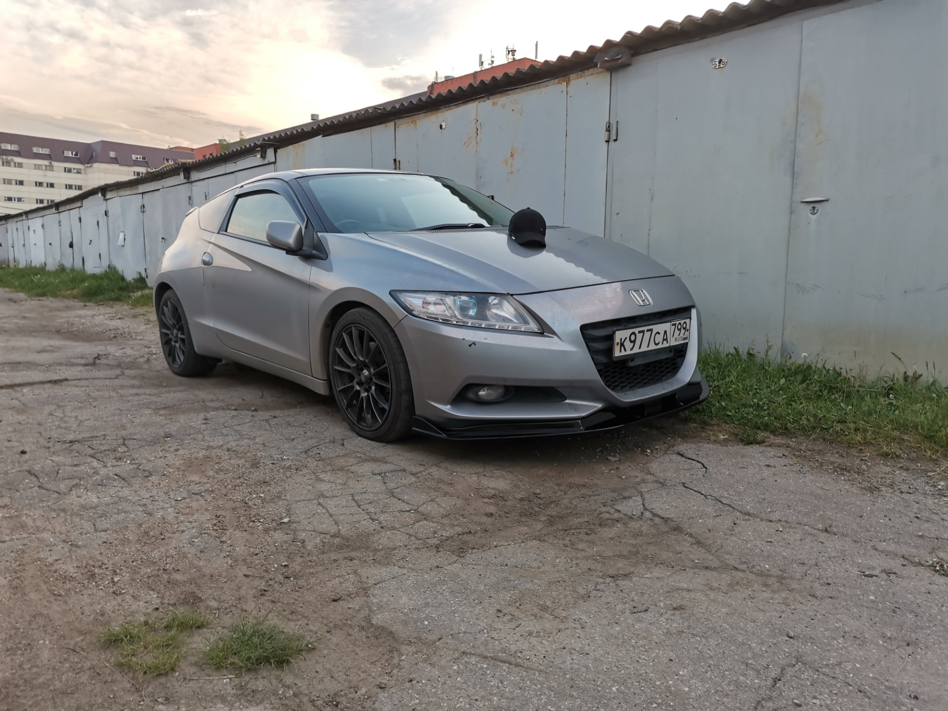 3 года спустя… Губа! — Honda CR-Z, 1,5 л, 2010 года | тюнинг | DRIVE2