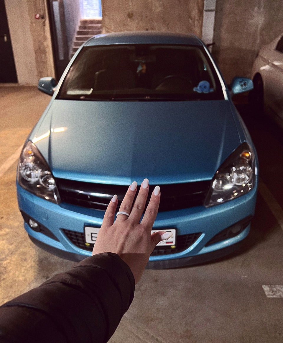 #140_ Устраняем течь бензина — Opel Astra H GTC, 1,6 л, 2010 года ...