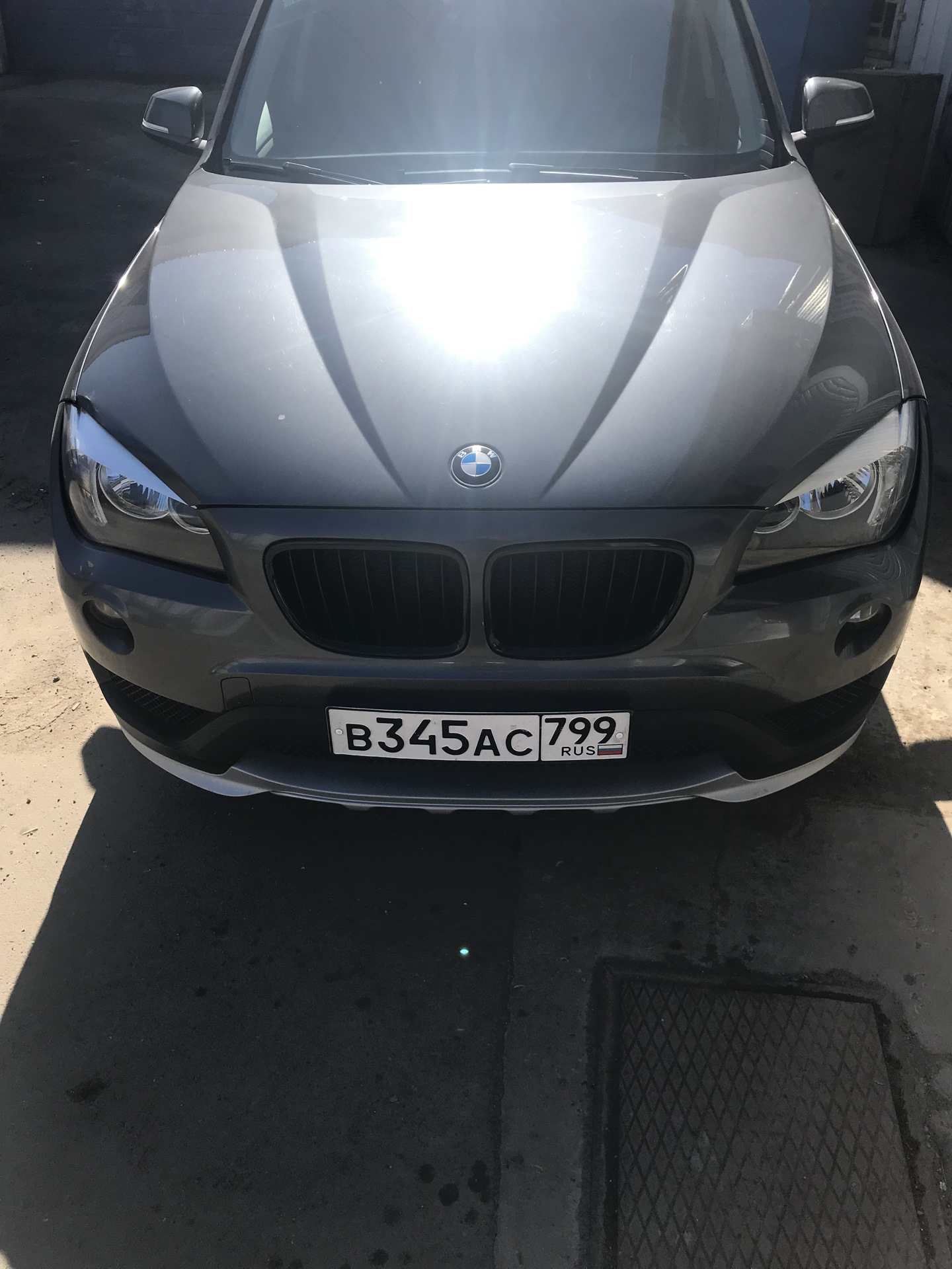 Нижняя часть переднего бампера bmw x1 — BMW X1 (E84), 2 л, 2014 года ...