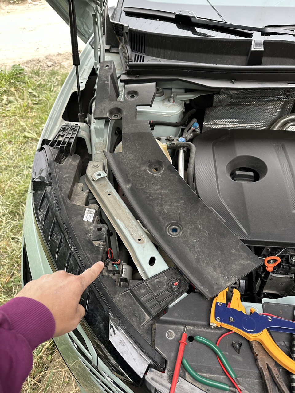 Подсветка капота или Li L9 на минималках — Omoda C5, 1,5 л, 2023 года ...