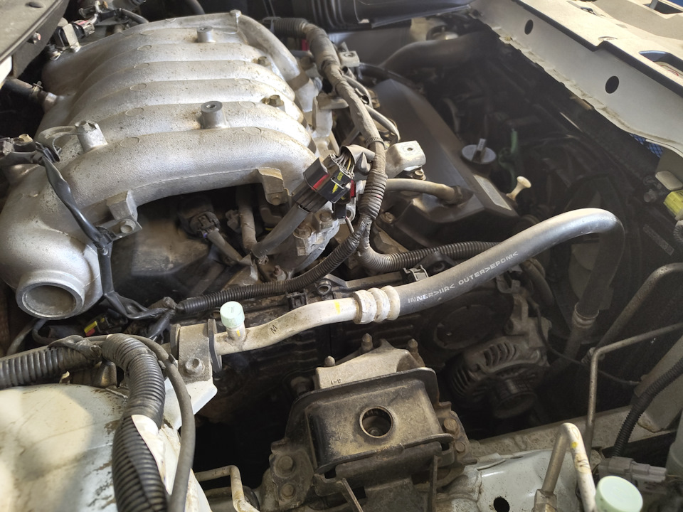 Замена ремня ГРМ — Mitsubishi Outlander (3G), 3 л, 2014 года | плановое ...