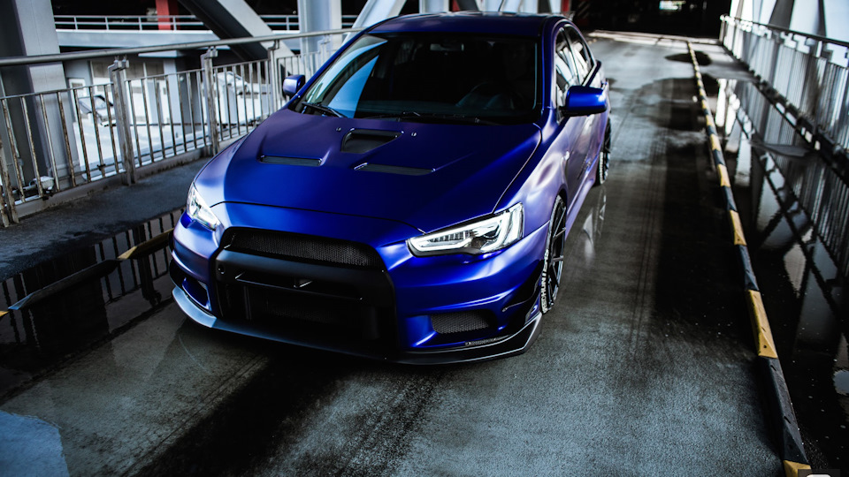 Mitsubishi Lancer Custom