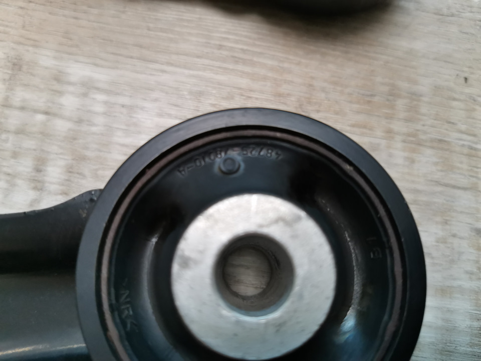 4878078010 Тяга продольная TOYOTA LEXUS | Запчасти на DRIVE2