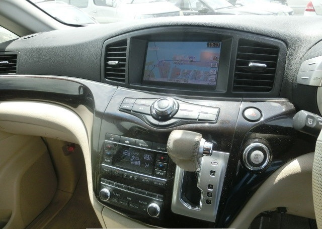 Elgrand TNE52 — Nissan Elgrand (E52), 2,5 л, 2012 года | фотография | DRIVE2