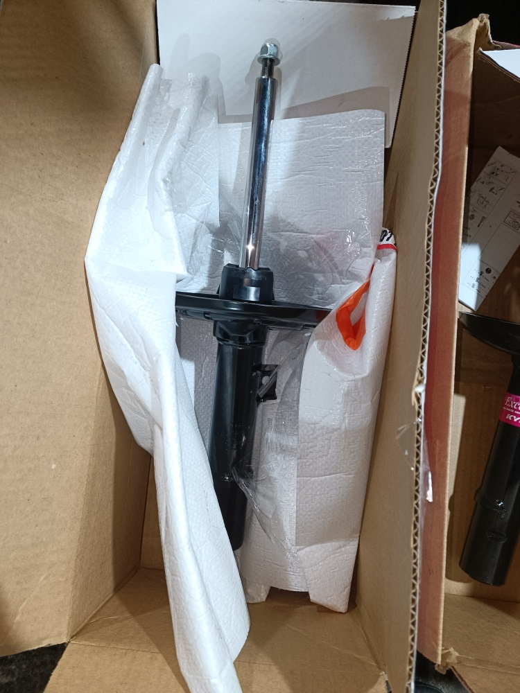 Замена стоек амортизаторов — Honda Civic 4D (10G), 1,5 л, 2018 года ...