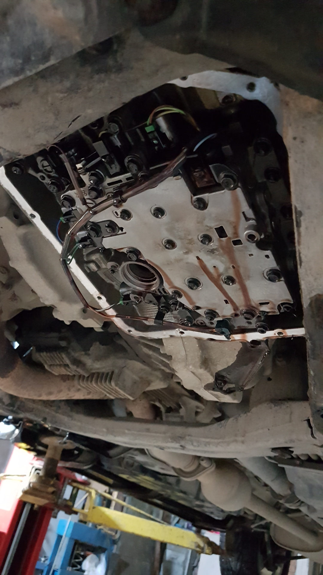 Замена масла в АКПП — Toyota Highlander (XU40), 3,5 л, 2013 года ...