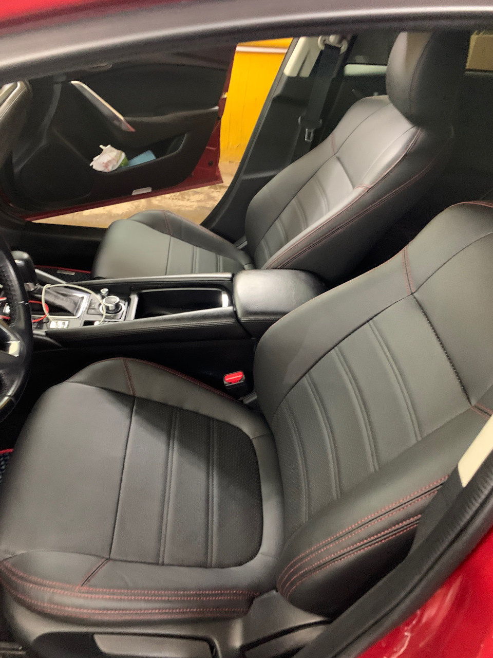 Экокожанные приключения или как я натянул чехлы на мазду — Mazda 6 (3G ...