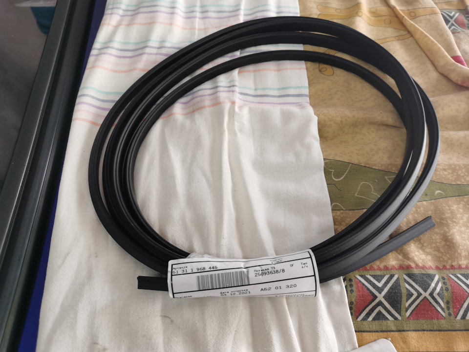 [Сборка] Установка заднего стекла и полки. — BMW 3 series (E30), 1,8 л ...