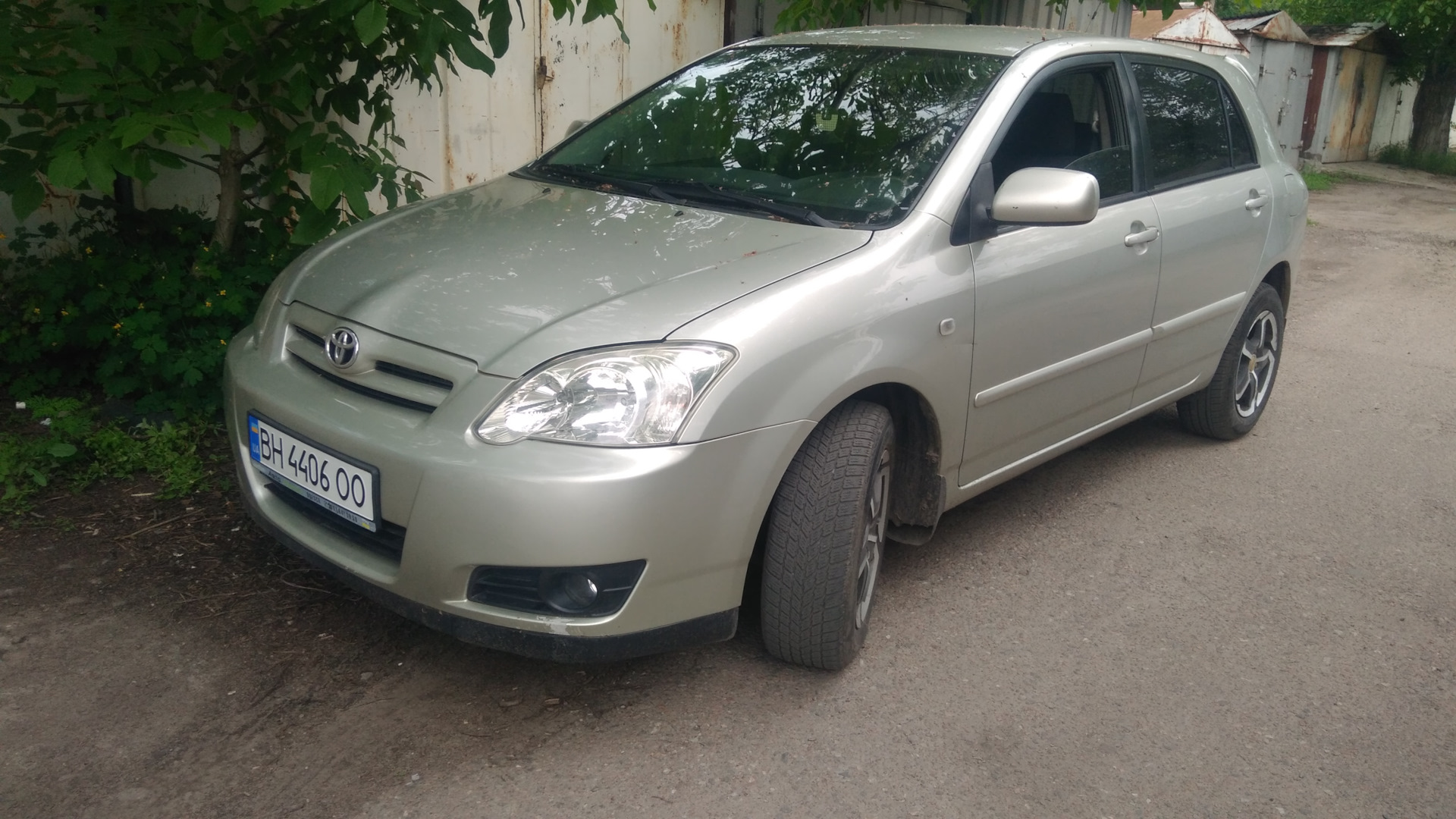 Toyota Corolla (120) 1.6 бензиновый 2006 | ™Hatch back™ на DRIVE2