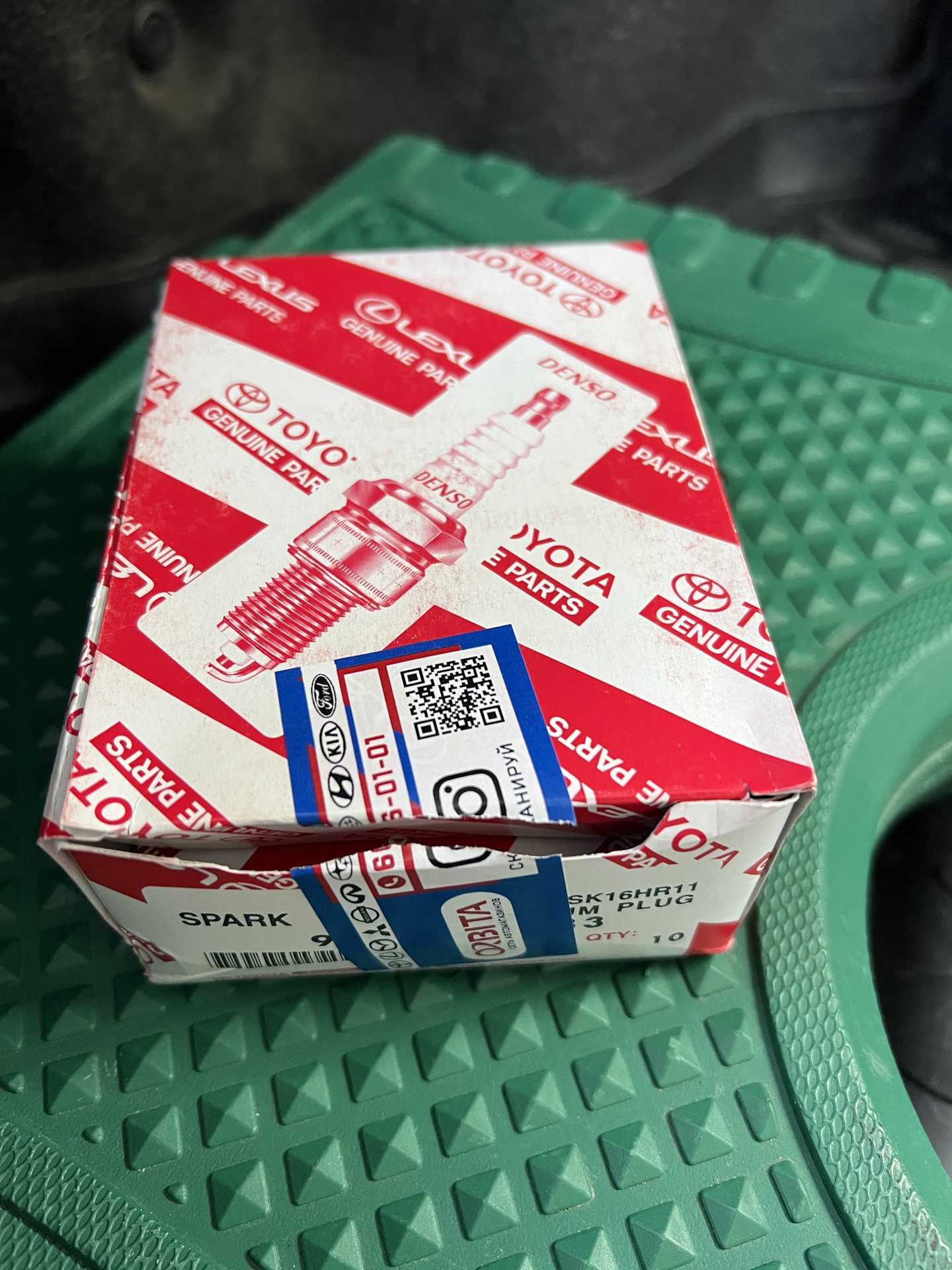 Замена свечей — Toyota Camry (XV50), 2,5 л, 2015 года | своими руками ...