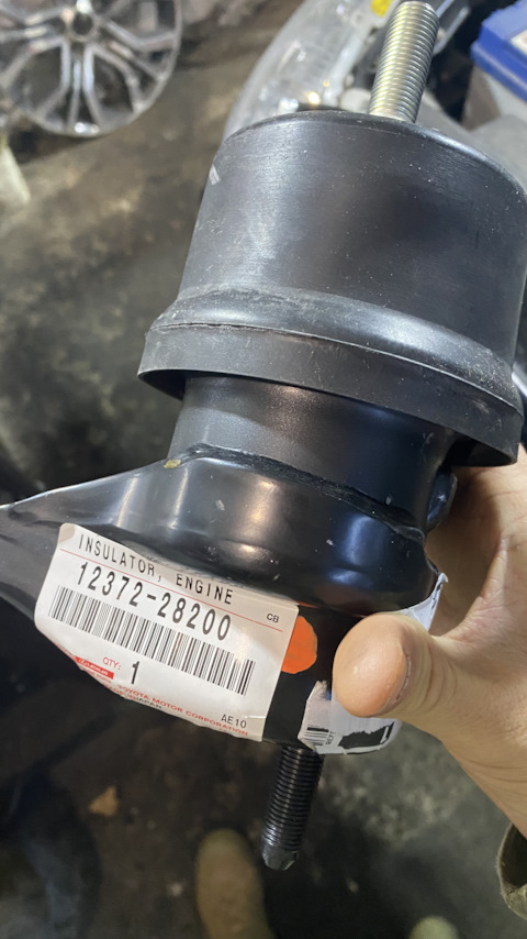 1237228200 ОПОРА ДВИГАТЕЛЯ ЛЕВАЯ (L) TOYOTA CAMRY (06-11), LEXUS ES240 ...