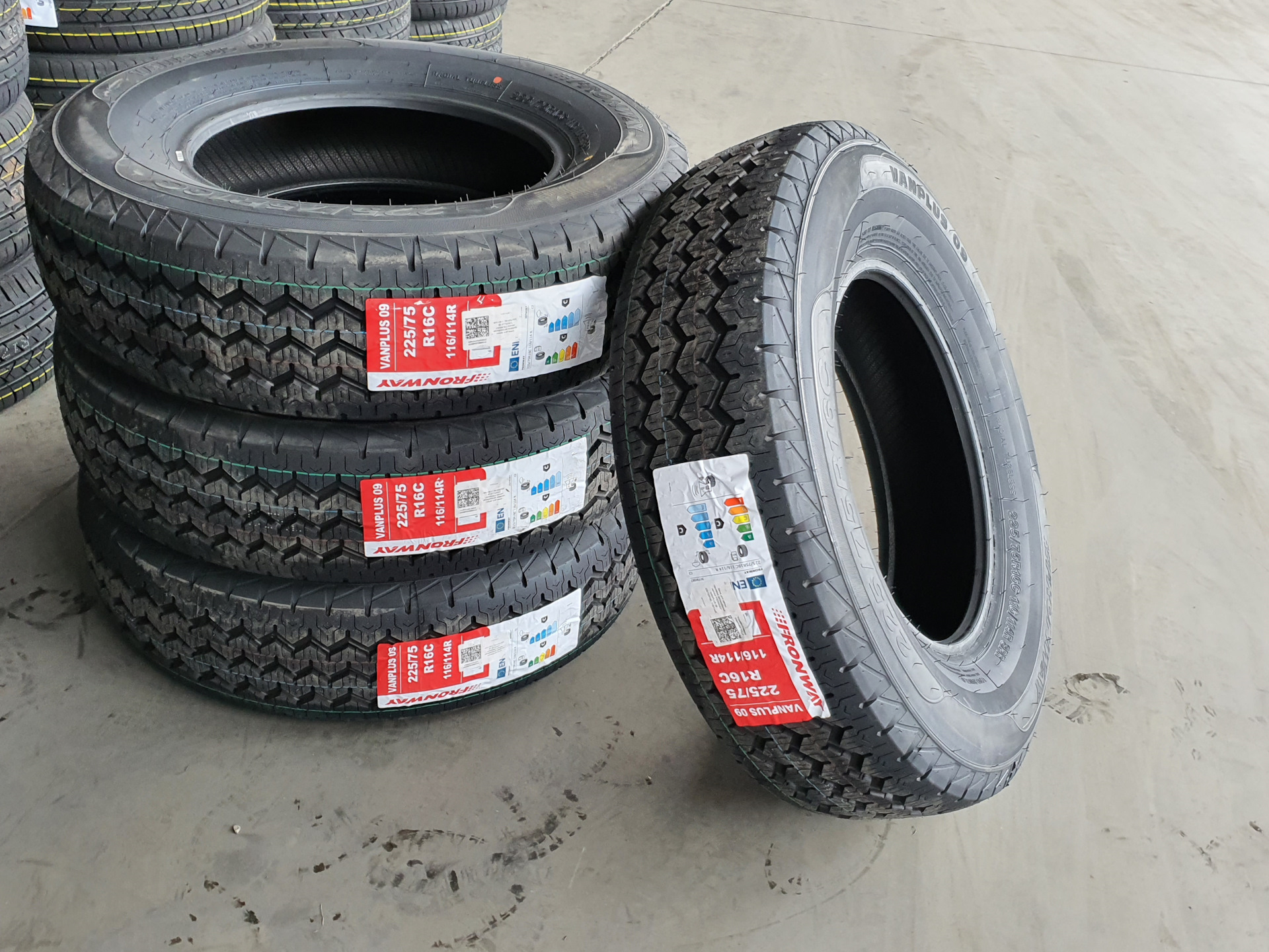 Шины 225/75 R16C для Citroën Jumper, Fiat Ducato, Peugeot Boxer ...