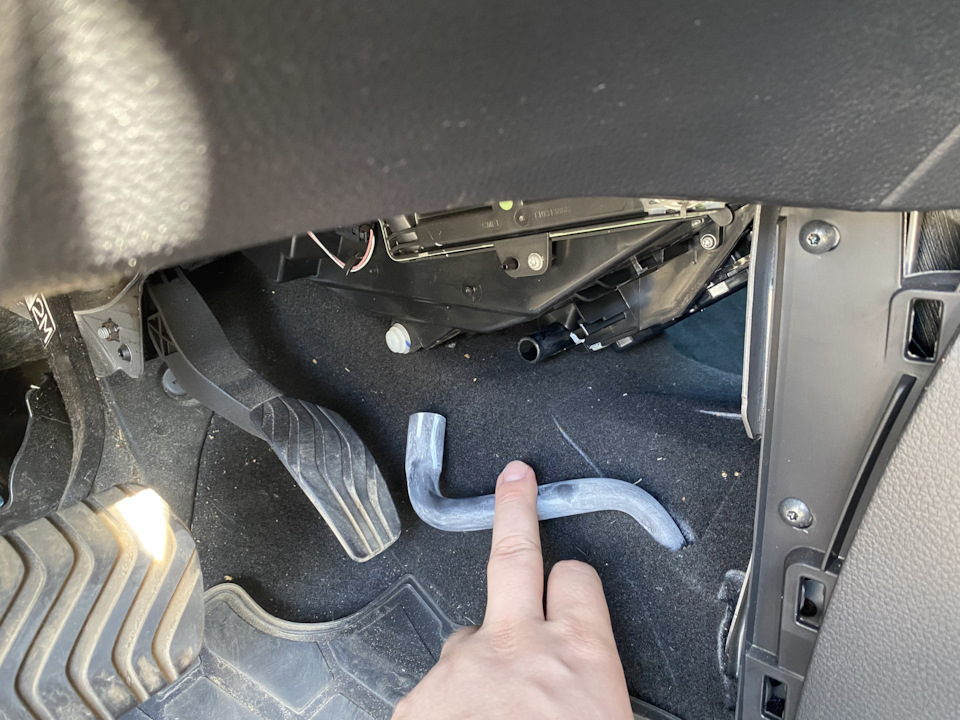 Чистка кондиционера (LAVR Ln1750) — Nissan Qashqai (2G), 2 л, 2019 года ...