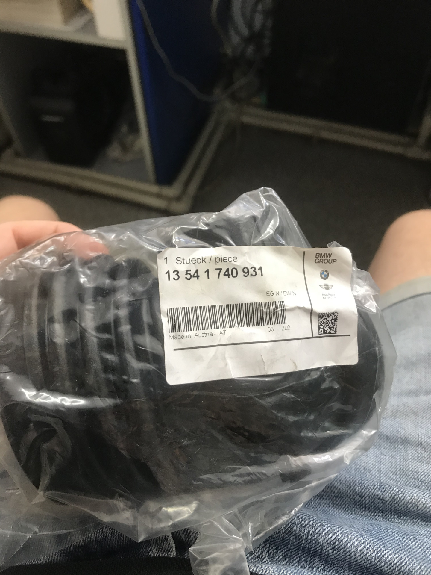 Замена воздушного патрубка 13541740931 M52b20 — BMW 5 series (E39), 2 л ...