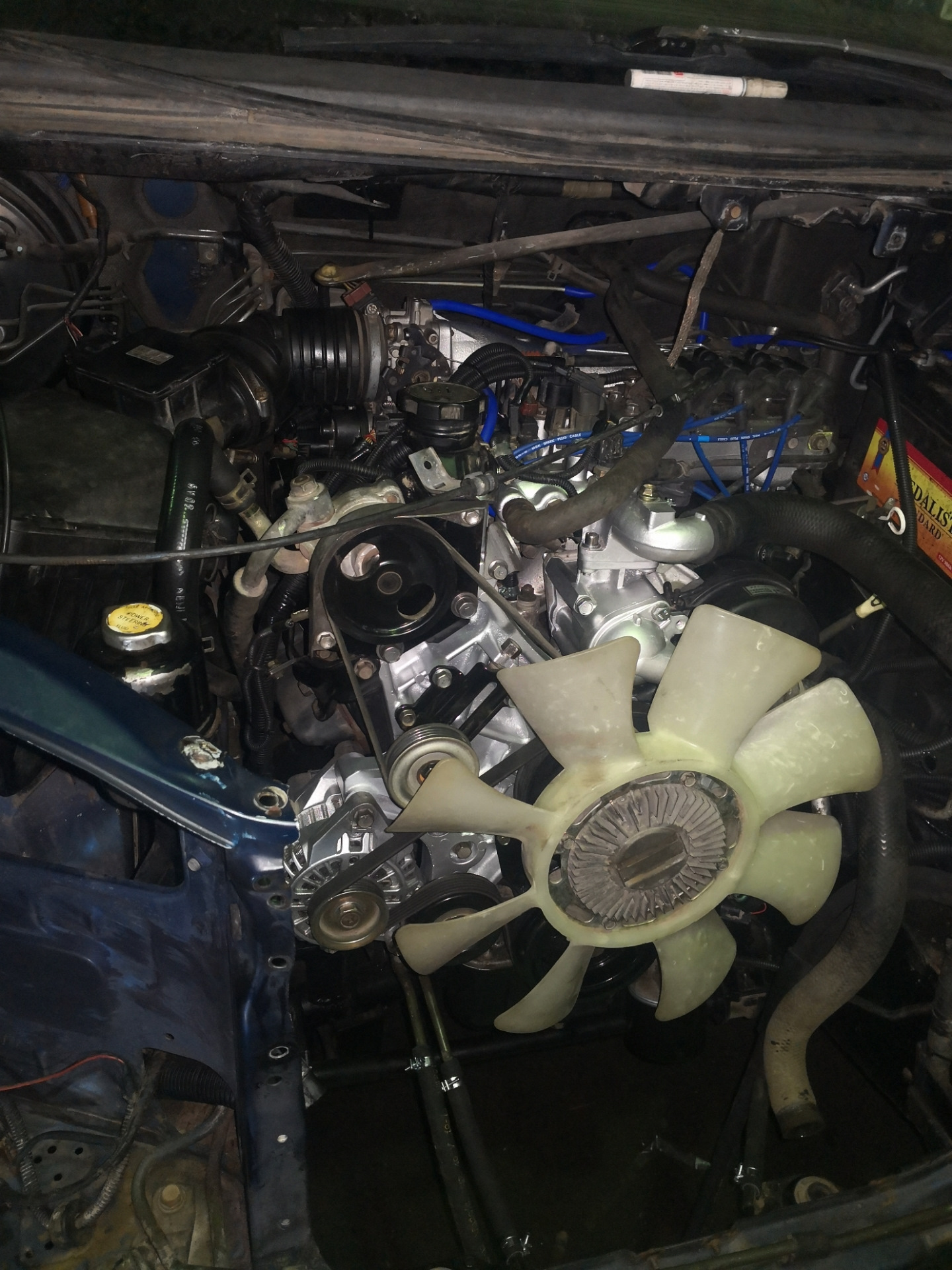 Мы завелись… — Mitsubishi Delica (L400), 3 л, 1995 года | своими руками ...