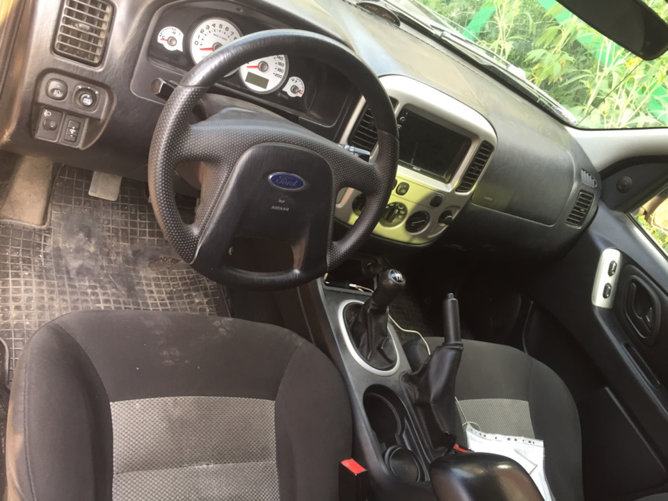 Салон. Нужно и ему уделить немного внимания) — Ford Maverick II, 2,3 л ...