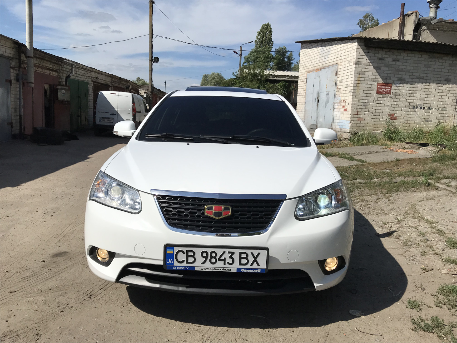 Машина продана) — Geely Emgrand EC7 RV, 1,8 л, 2014 года | продажа машины | DRIVE2