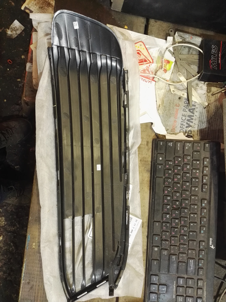 Решетка в бампер левая на BMW 7 series (G11/G12). | 2 000 ₽ в городе ...