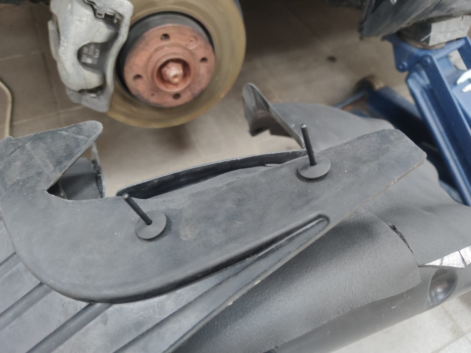 Брызговики Dokker Stepway — Renault Dokker, 1,6 л, 2019 года ...