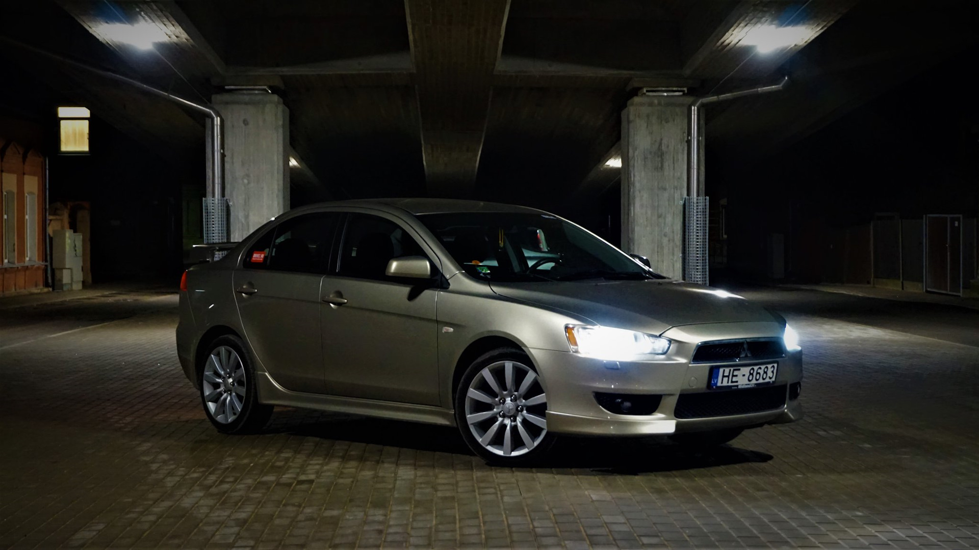 Mitsubishi Lancer X 1.8 бензиновый 2008 | Shark 麗 на DRIVE2