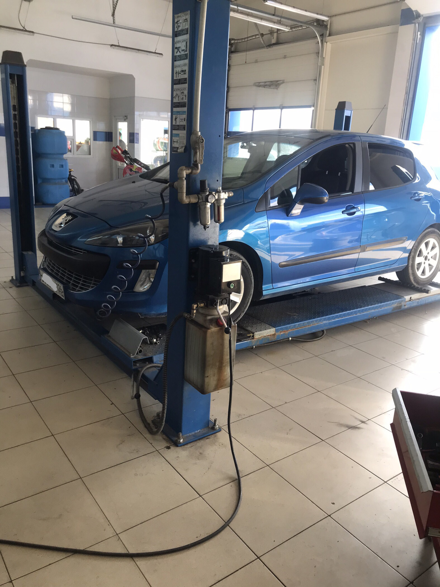Вопрос по амортизаторам и чуть-чуть 🤏 колхоза — Peugeot 308 (1G), 1,6 л ...