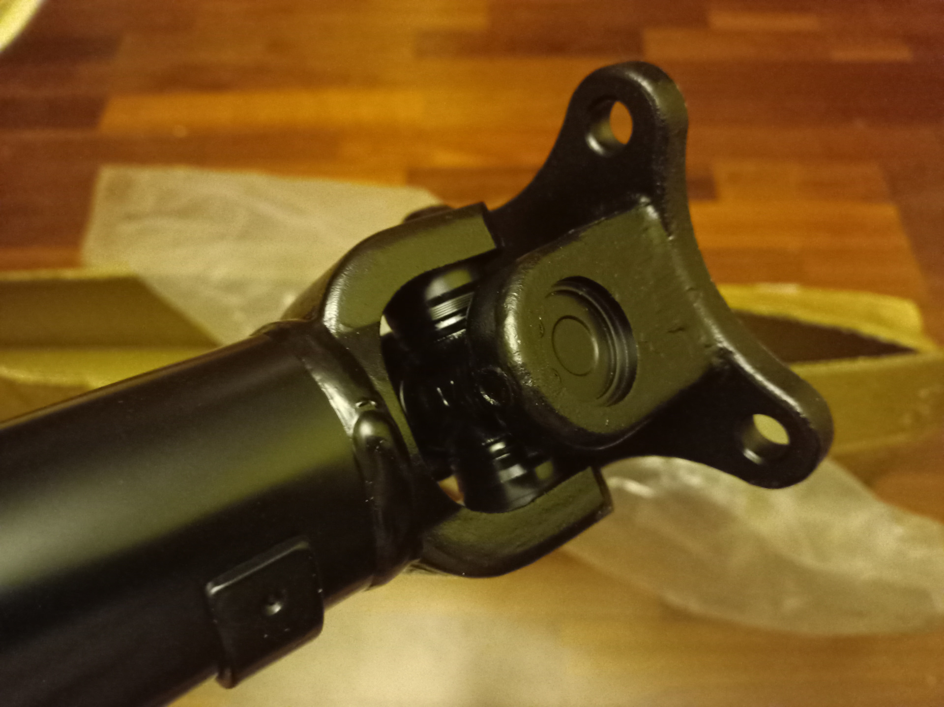 Замена переднего карданного вала. — Mitsubishi Pajero (4G), 3 л, 2013 ...