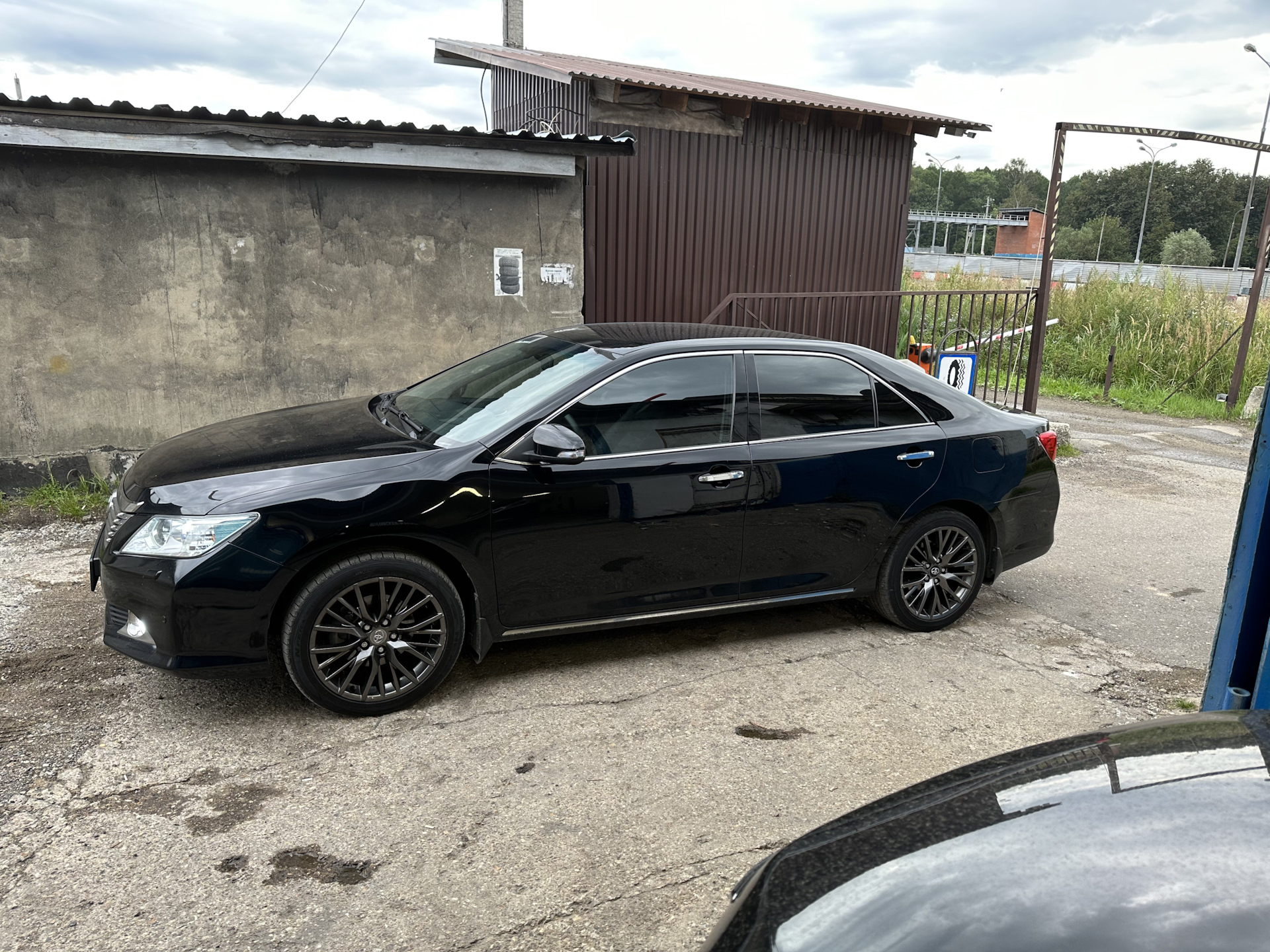 Наконец-то колеса — Toyota Camry (XV50), 2,5 л, 2014 года | колёсные ...