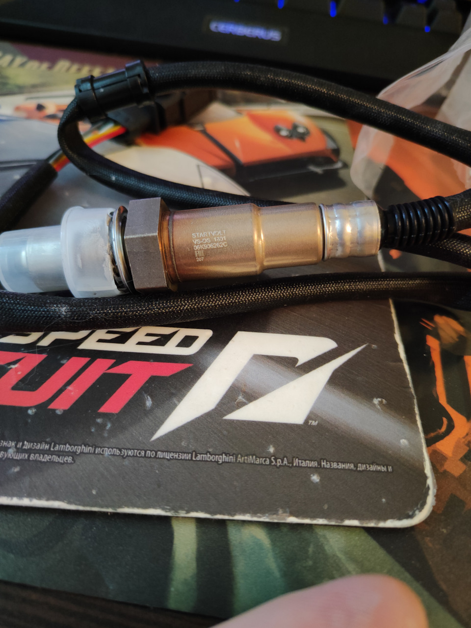 Замена кислородного датчика (лямбда-зонд) до катализатора — Skoda ...