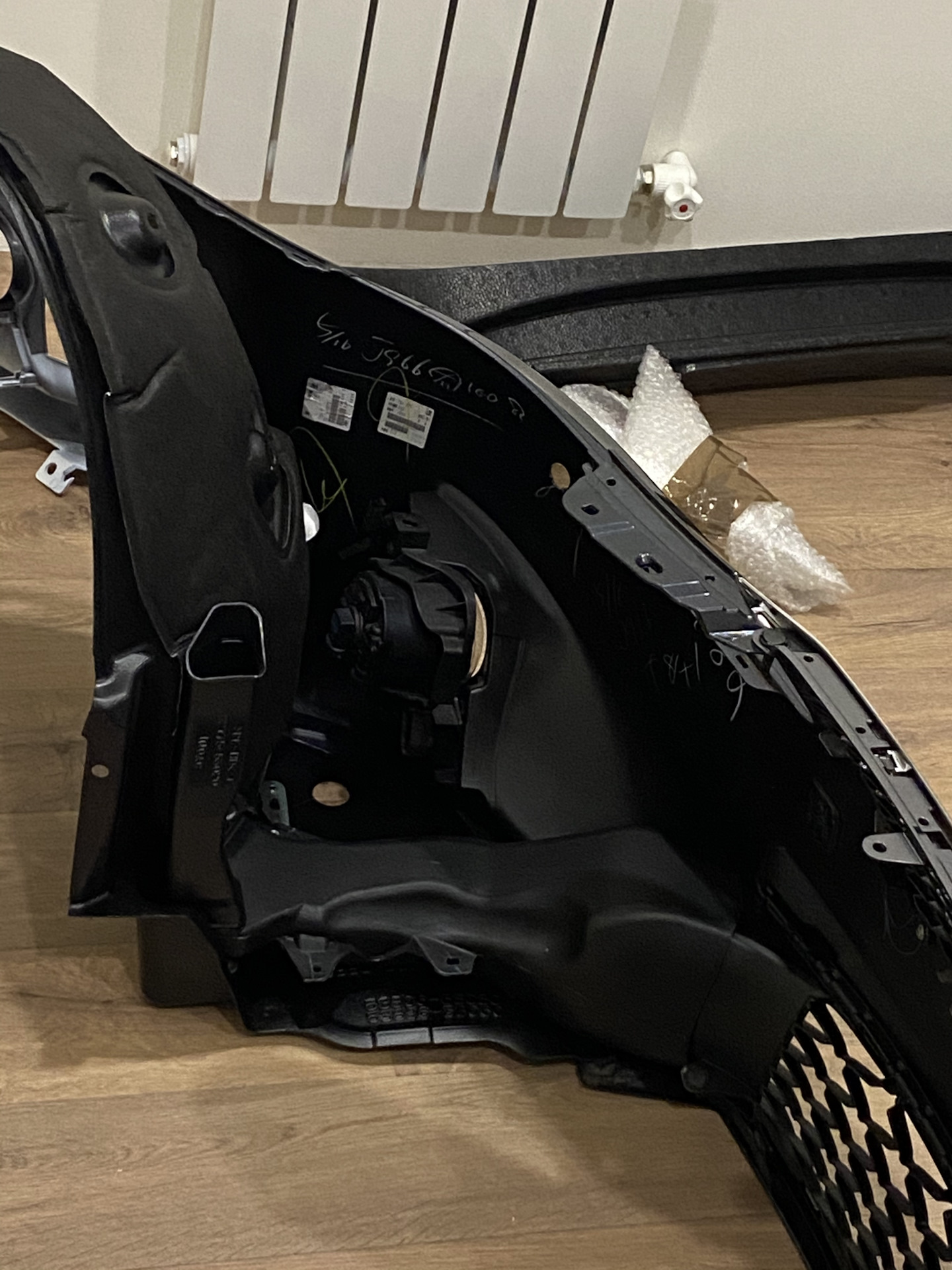 Бампер второй рейстайлинг ф спорт — Lexus IS II, 2,5 л, 2007 года ...