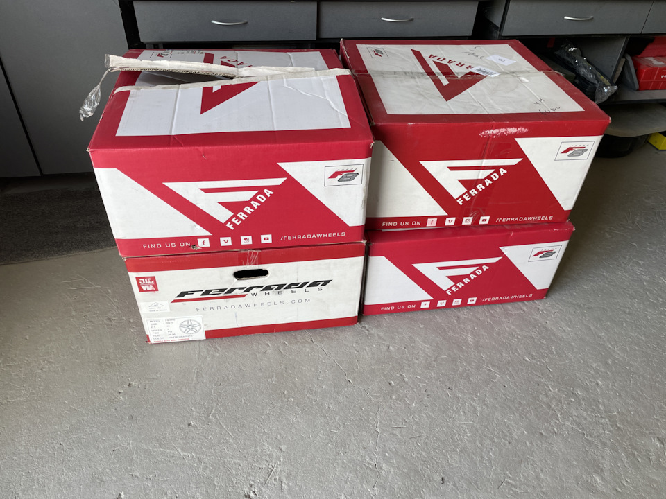 Ferrada F8 fr5 20x9+20x10 5x112 Matte Graphite — BMW 5 series (G30), 3 ...