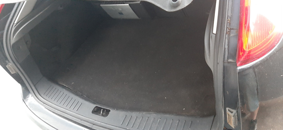 Сабвуфер в нишу запаски ч.1 — Ford Focus Hatchback II, 2 л, 2007 года ...