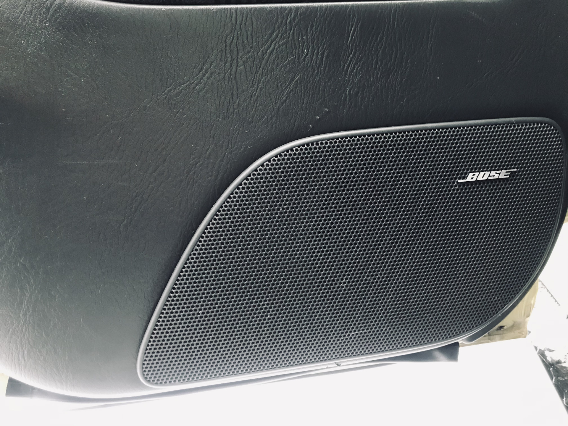 Шильдики Bose — Honda Accord (6G), 2 л, 1999 года | автозвук | DRIVE2