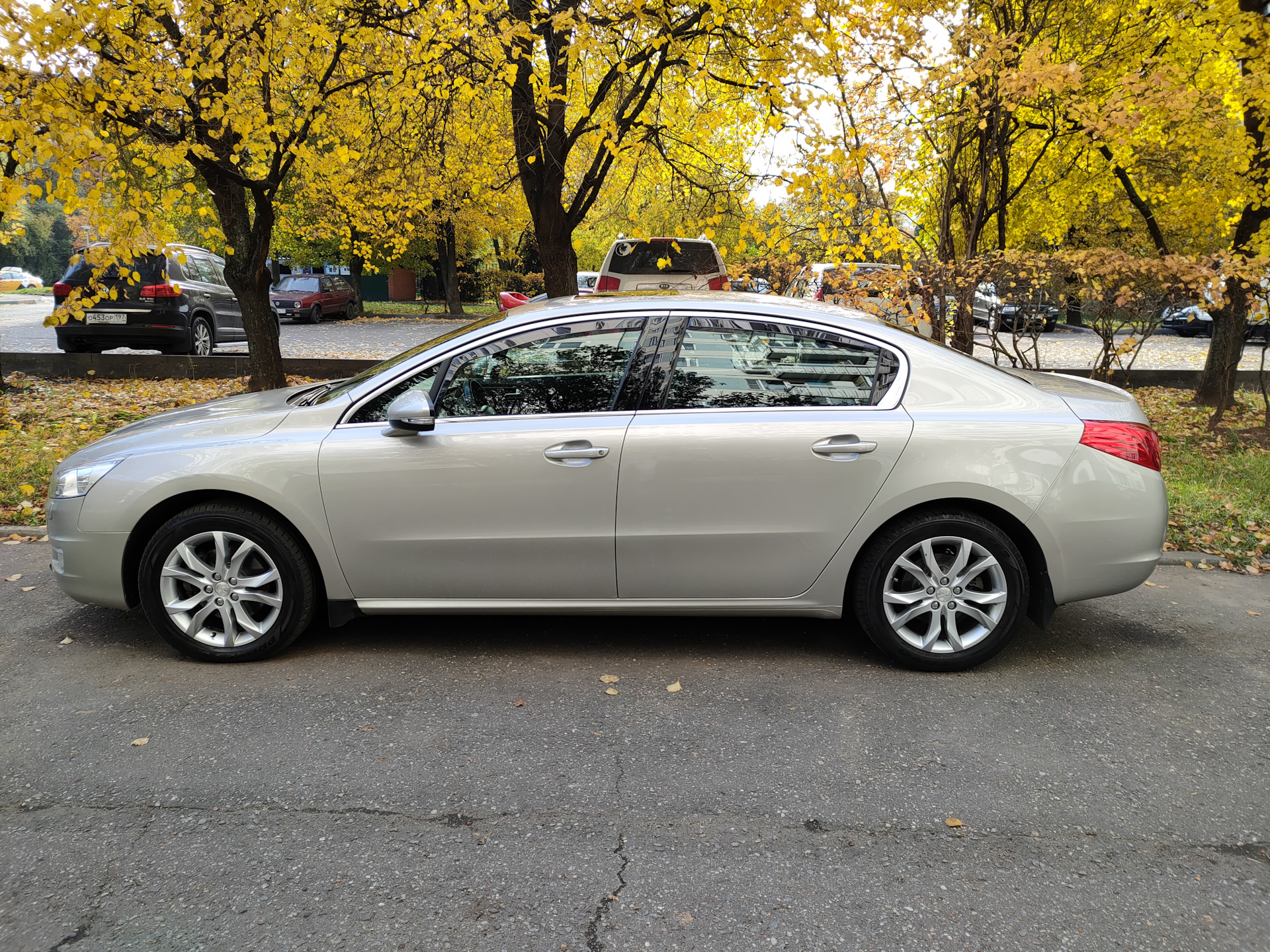 Фотосессия :) — Peugeot 508 (1G), 2 л., 2013 года | фотография | DRIVE2