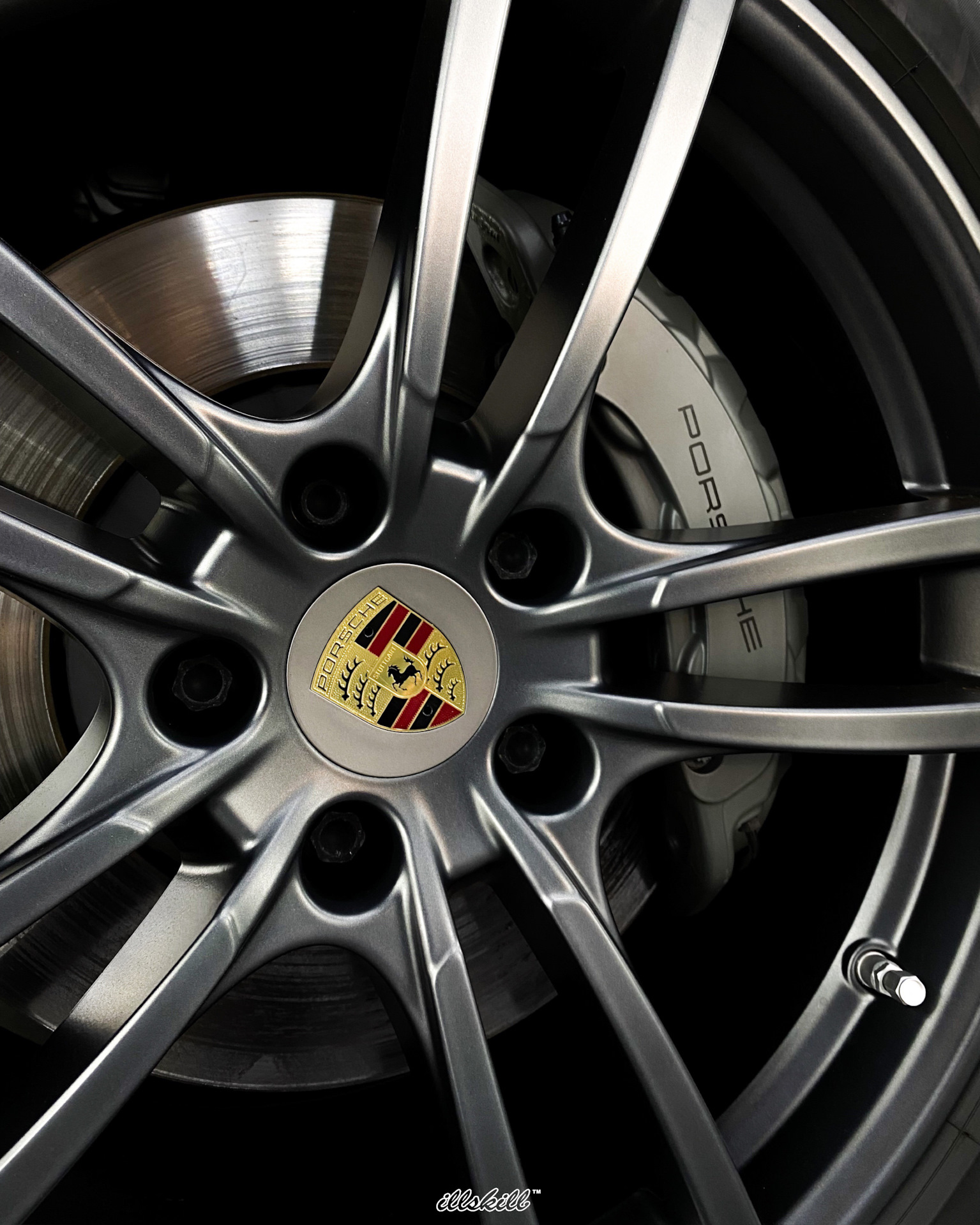 Реставрация и покраска дисков творят чудеса🦄 — ILLSKILL на DRIVE2