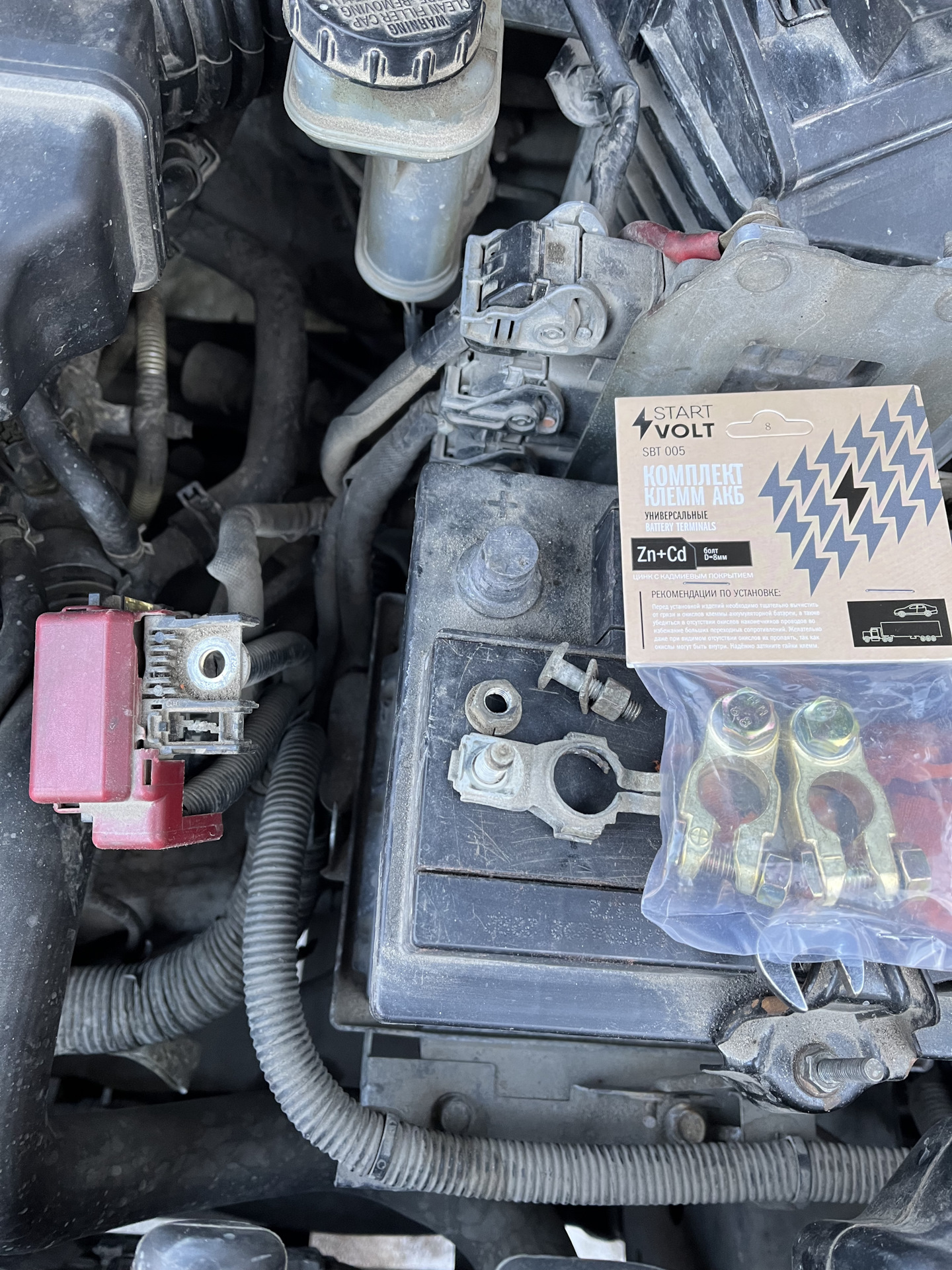 Клемма + — Nissan Qashqai (1G), 2 л, 2008 года | своими руками | DRIVE2