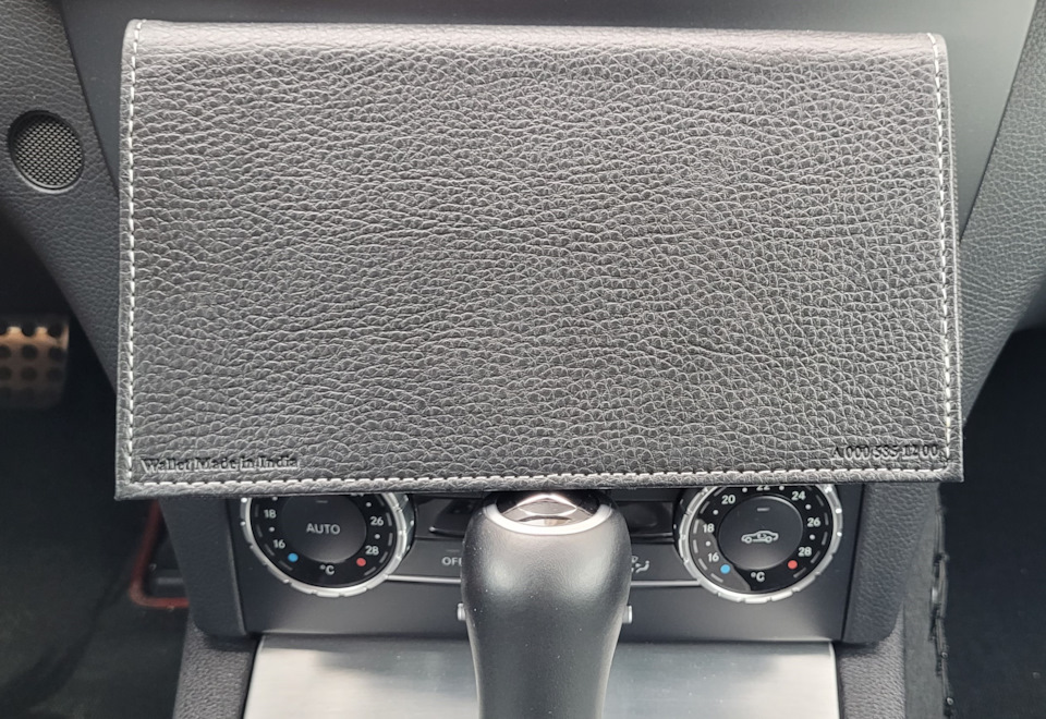 [Чехол для документов] — Mercedes-Benz C-Class (W204), 1,6 л, 2013 года ...