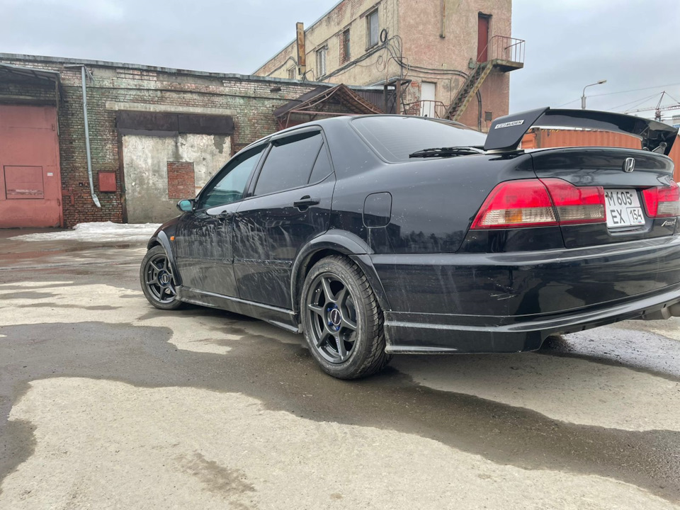 Buddy club p1 racing и перфорированные диски G-brake, Шины Dunlop SP ...