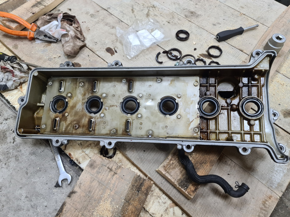 Обслуживание мотора — Toyota Mark II Blit, 2 л, 2002 года | плановое ТО ...